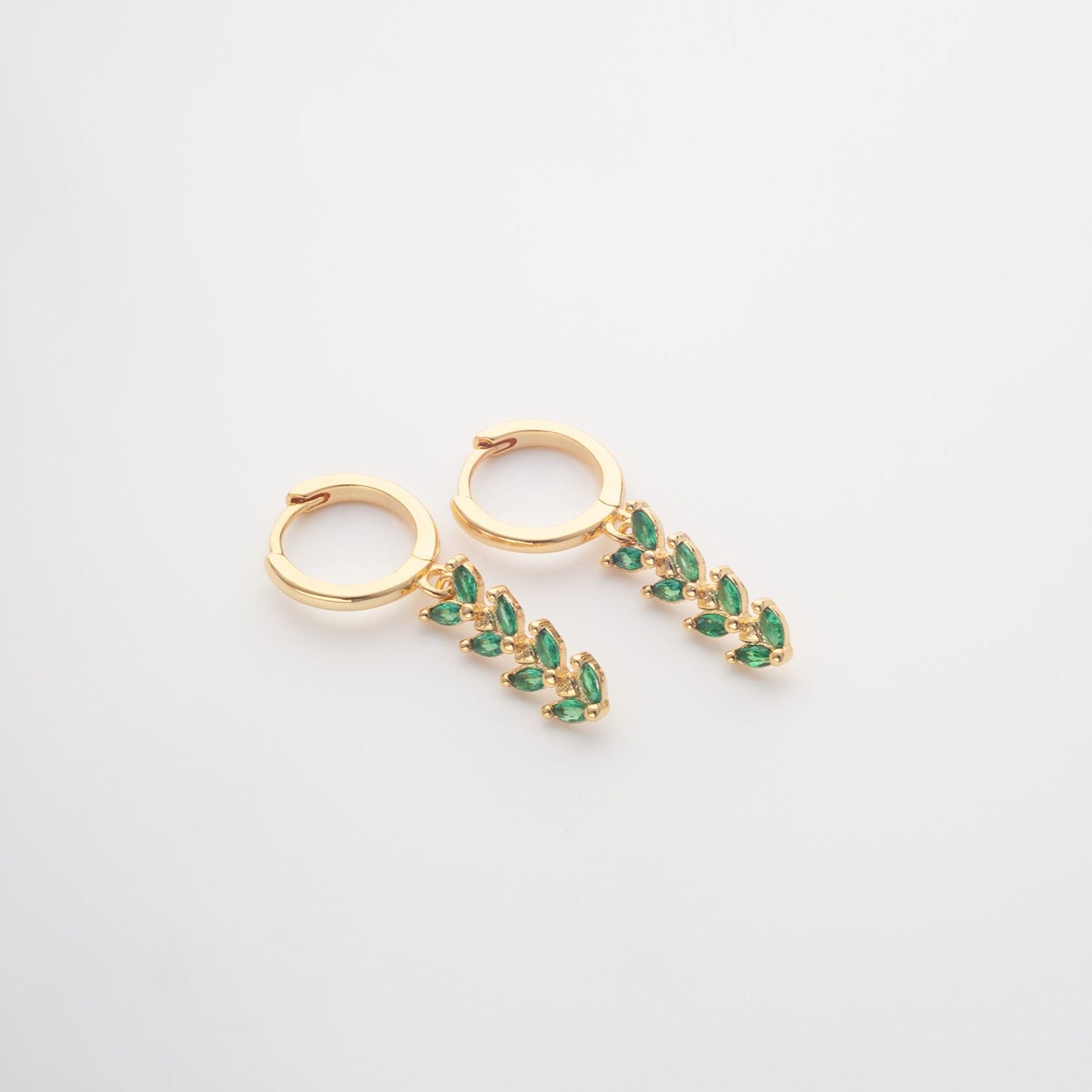 Hailey Drop Huggies in Green/Gold – Loja Watsons Bay